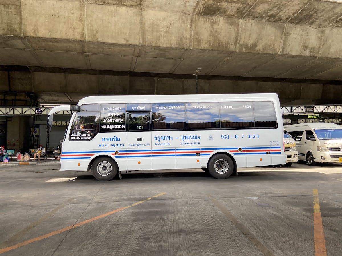 กรุงเทพฯ หมอชิต - ด่วนปราสาททอง สุพรรณบุรี | เข้า บขส 100 บาทตลอดสาย