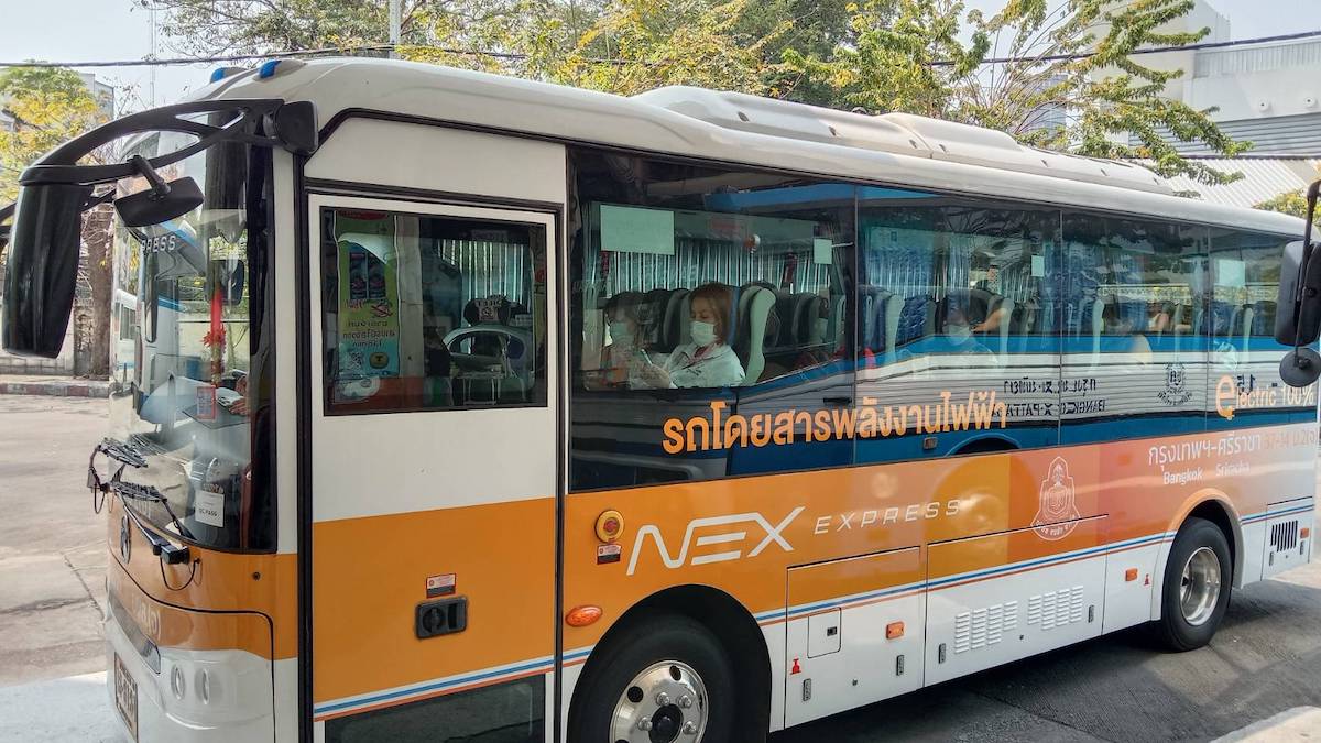 จองตั๋วรถมินิบัสไฟฟ้ากรุงเทพฯ หมอชิต - ศรีราชา หมอชิตไปศรีราชา