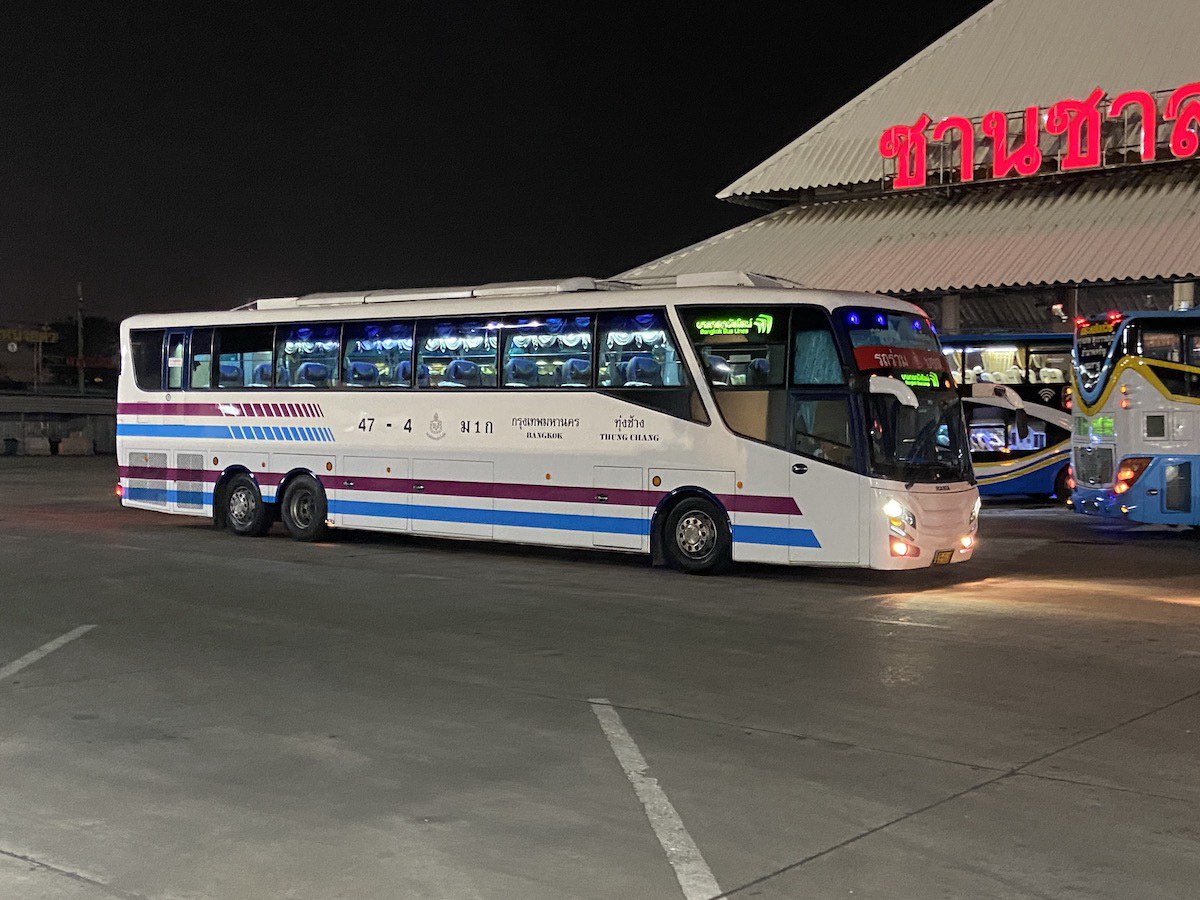 จองตั๋วบางกอกบัสไลน์กรุงเทพ - ทุ่งช้าง | รถออกจากหมอชิต